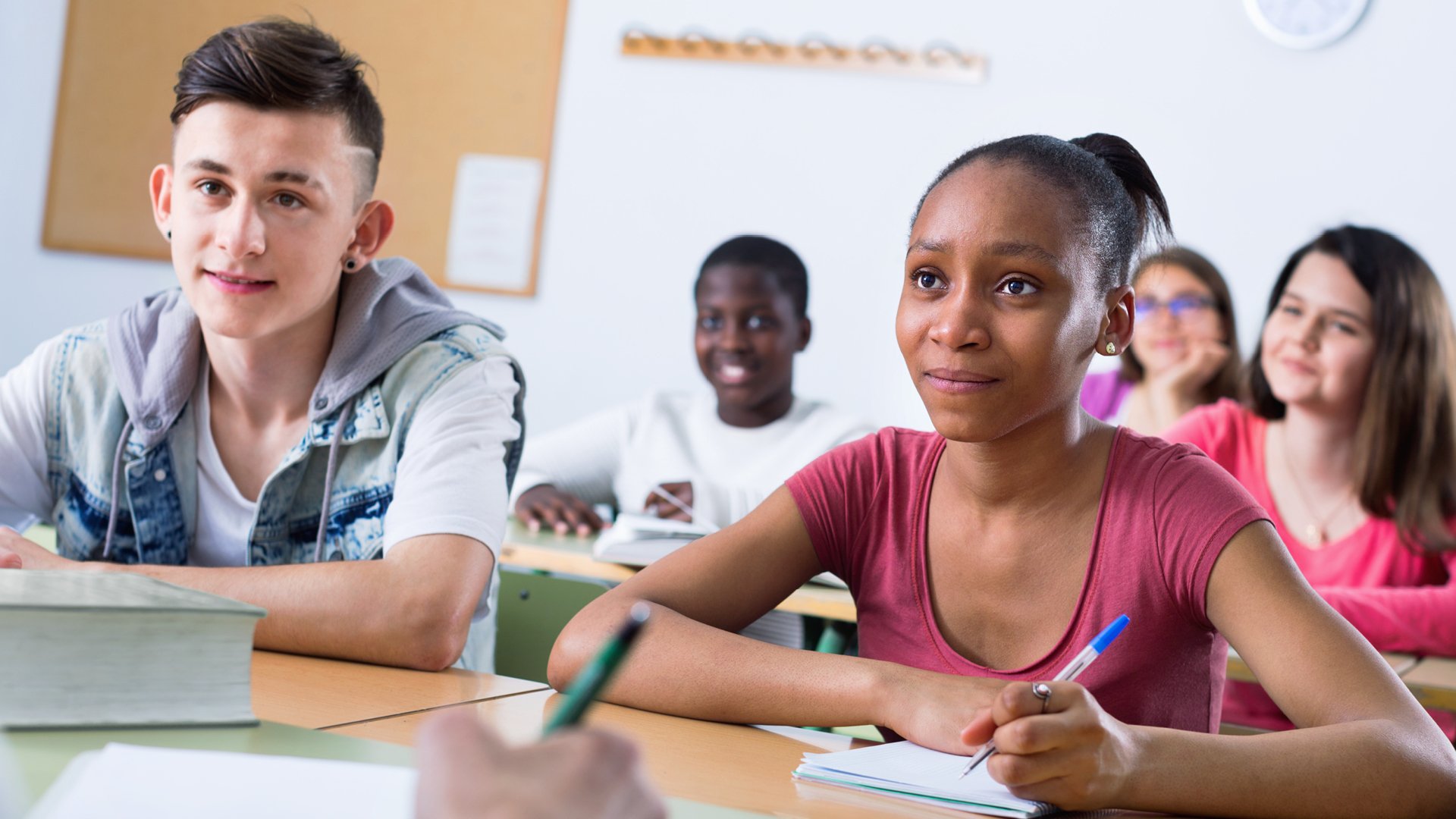 Binomial distribution formula: Definition, uses and examples - Casio ...