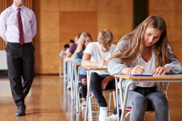 Article - 6 questions to help you find the best graphing calculator - Casio Calculators